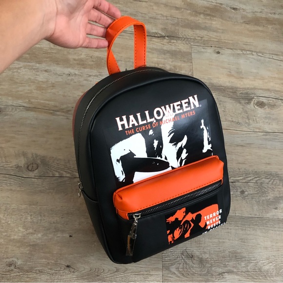 Hot Topic | Bags | Halloween The Curse Of Michael Myers Mini Backpack ...